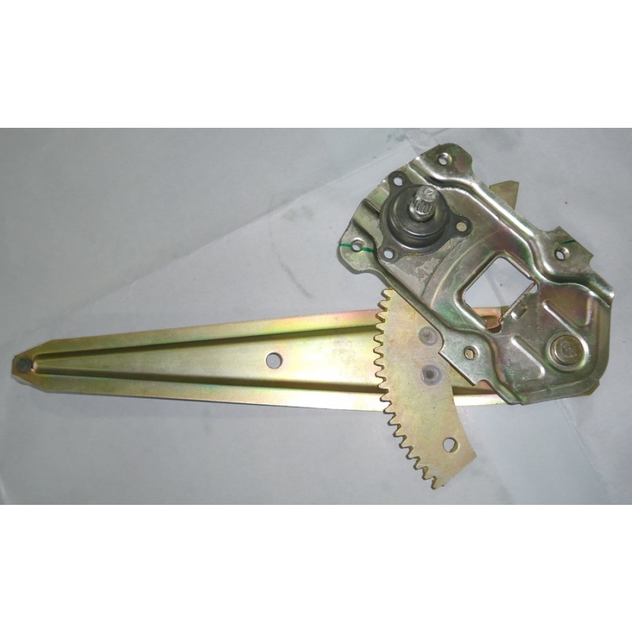 Maruti TATA Maruti Auto Parts Car Parts and Accessories Auto Spare Parts Sri lanka Genuine TATA and Maruti Suziki Maruti Autos Sri Lanka MARUTI 800 REGULATOR ASSY REAR WINDOW